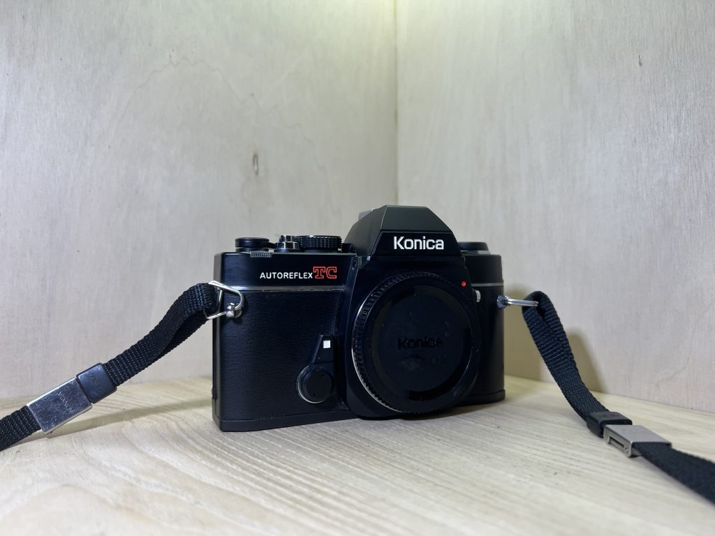 Konica Autoreflex TC est disponible sur la boutique